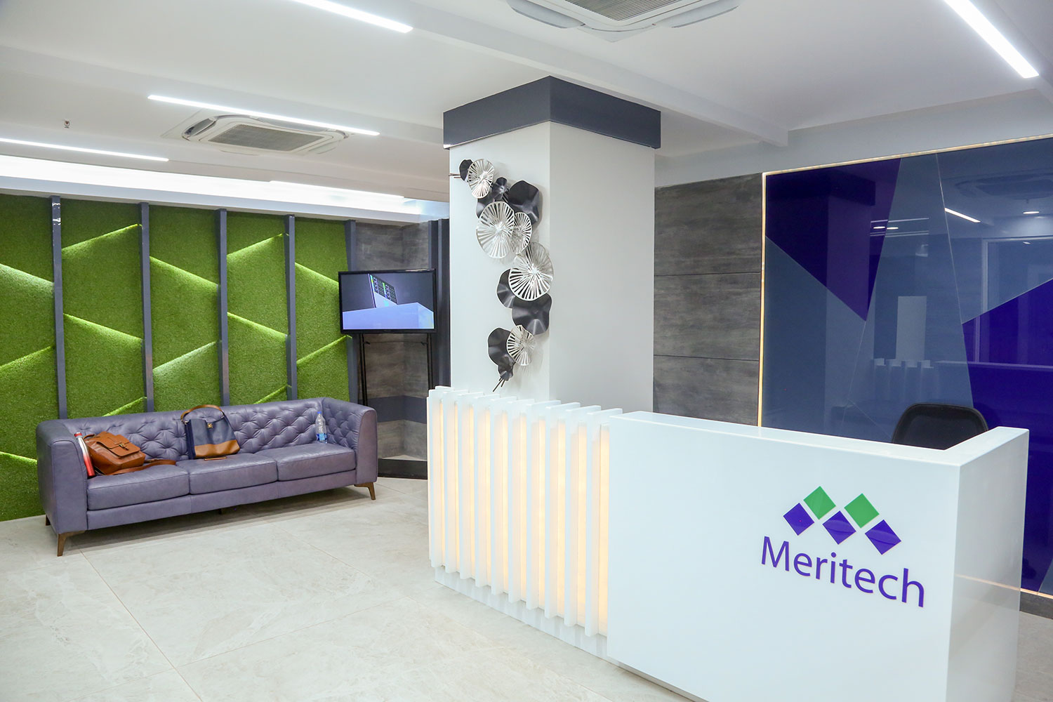 About Us – Meritech